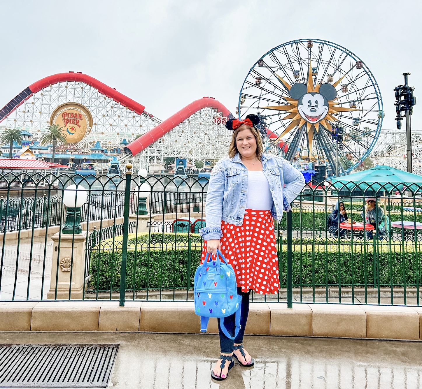 Easy Disneybound Outfit Ideas for Moms - Moms with Mouse Ears
