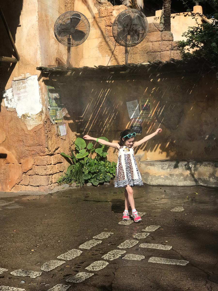 How to Prepare for the Heat at Disney World in Summer - Moms with Mouse ...